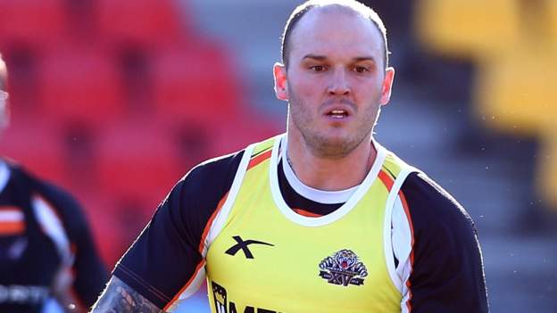 Salford Red Devils: Cory Paterson open to boxing return - BBC Sport