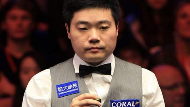 Ding Junhui becomes world number one for first time - BBC Sport