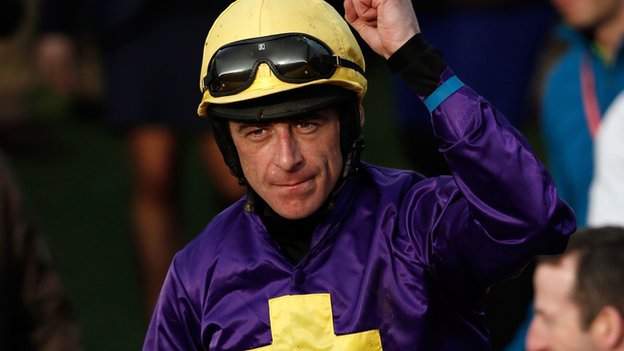 Davy Russell and Philip Enright: Jockeys' bans cut after appeal - BBC Sport