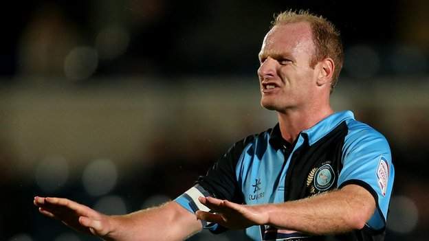 Gary Doherty: Ex-Norwich City defender forced to retire by injury - BBC ...