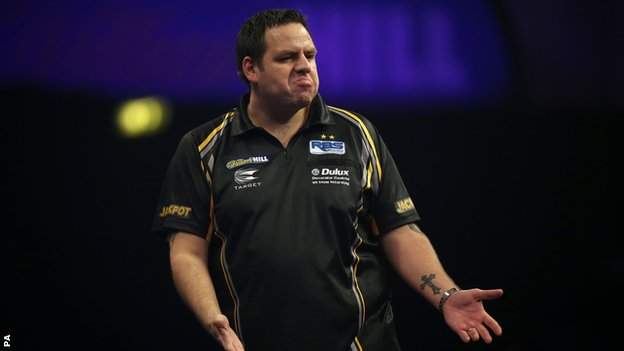 World Darts Championship: Adrian Lewis through to second round - BBC Sport