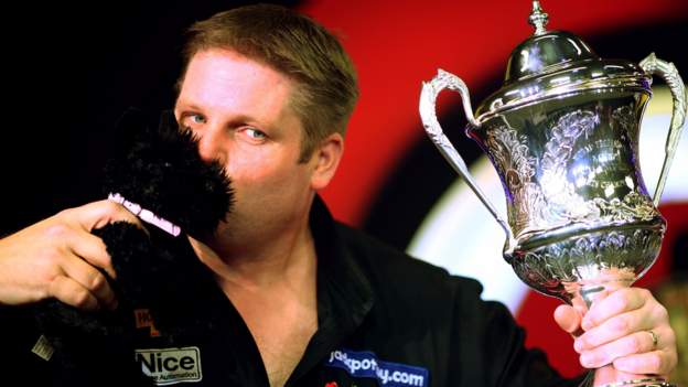 BDO World Darts: Scott Mitchell savours 'life-changing' win - BBC Sport