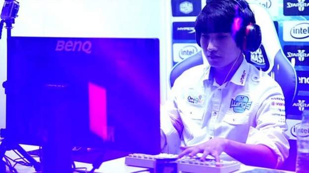 Rise of the Cyber Athletes: Is computer gaming now a sport? - BBC Sport