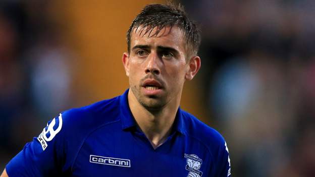 Olly Lee: Birmingham City loan midfielder to Plymouth Argyle - BBC Sport