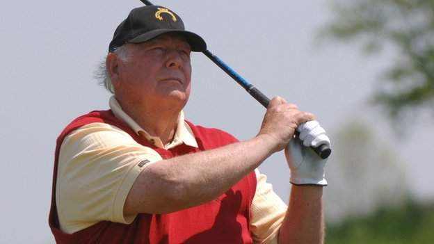 Billy Casper: Three-time major winner dies aged 83 - BBC Sport