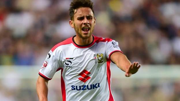 George Baldock: MK Dons full-back makes loan move to Oxford - BBC Sport
