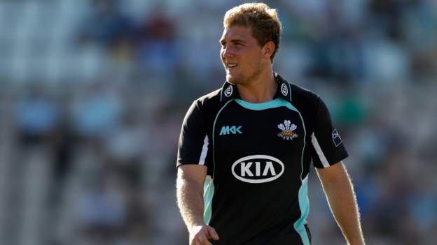 Rory Hamilton-Brown: Sussex batsman retires with wrist injury - BBC Sport