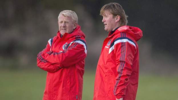 Stuart McCall: Scotland coach plays down Rangers link - BBC Sport