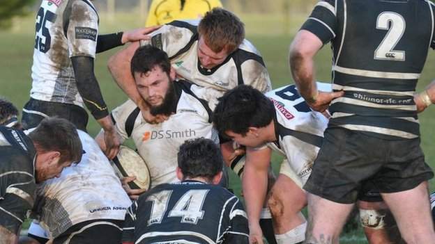 Launceston: Forward pack impresses boss Neil Bayliss - BBC Sport