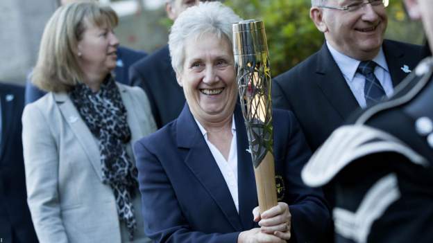 Commonwealth Games: Louise Martin to stand for presidency - BBC Sport
