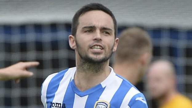 Coleraine's Neil McCafferty signs contract extension - BBC Sport