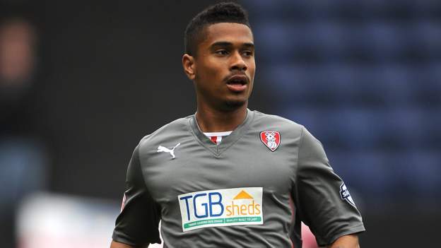 Richard Brindley: Rotherham defender joins Colchester United - BBC Sport