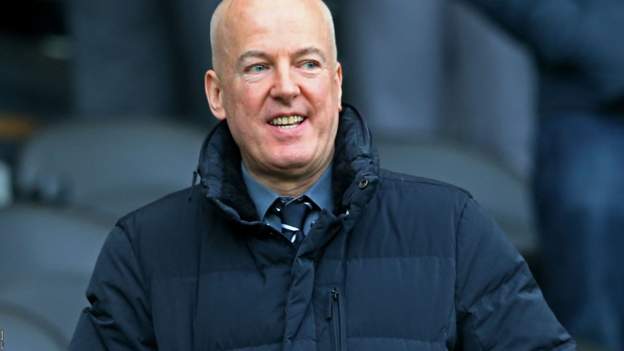 West Brom: Jeremy Peace will only sell if deal is done quickly - BBC Sport