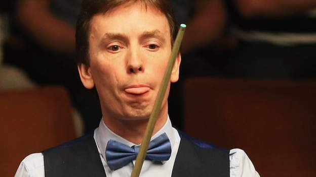 World Championship: Ken Doherty goes out to Mark Davis - BBC Sport