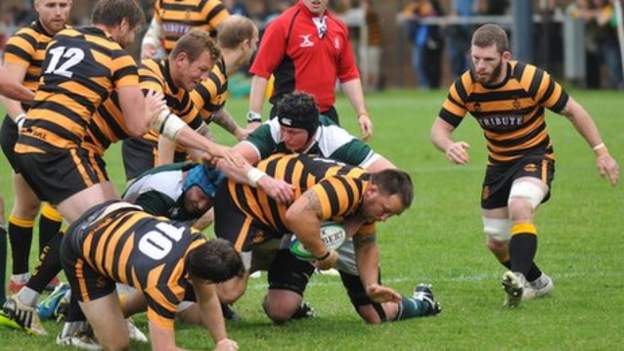 Graham Dawe: Cornwall caught Gloucestershire 'on the hop' in win - BBC ...