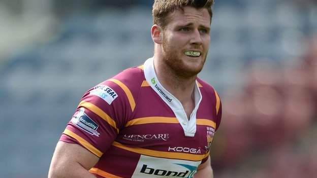 Anthony Mullally: Leeds Rhinos to sign Huddersfield Giants prop - BBC Sport