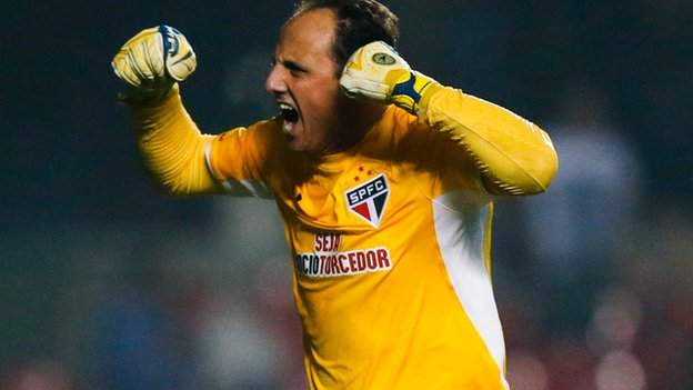Rogerio Ceni: Sao Paulo keeper into club record books - BBC Sport