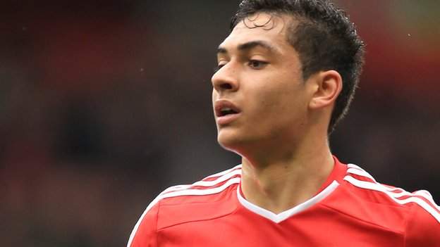 Tyler Walker unfazed by following Des at Nottingham Forest - BBC Sport