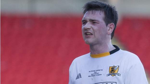Dumbarton: Mark Docherty makes switch from Alloa - BBC Sport