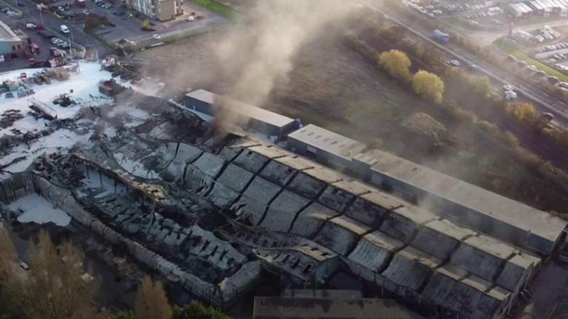 Bridgewood Plastics factory fire - BBC News