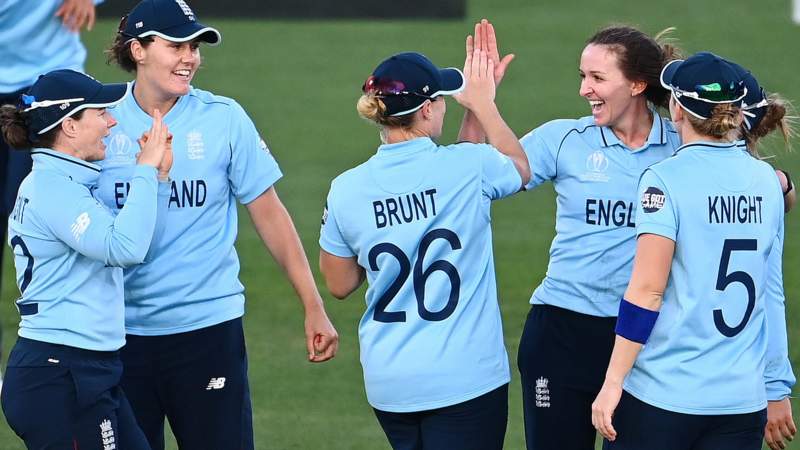 England Women's Cricket Team | BBC Sport