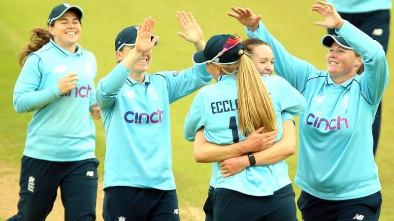England Women's Cricket Team | BBC Sport