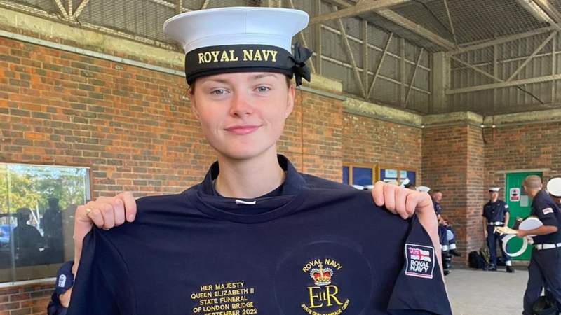 Royal Navy - BBC News