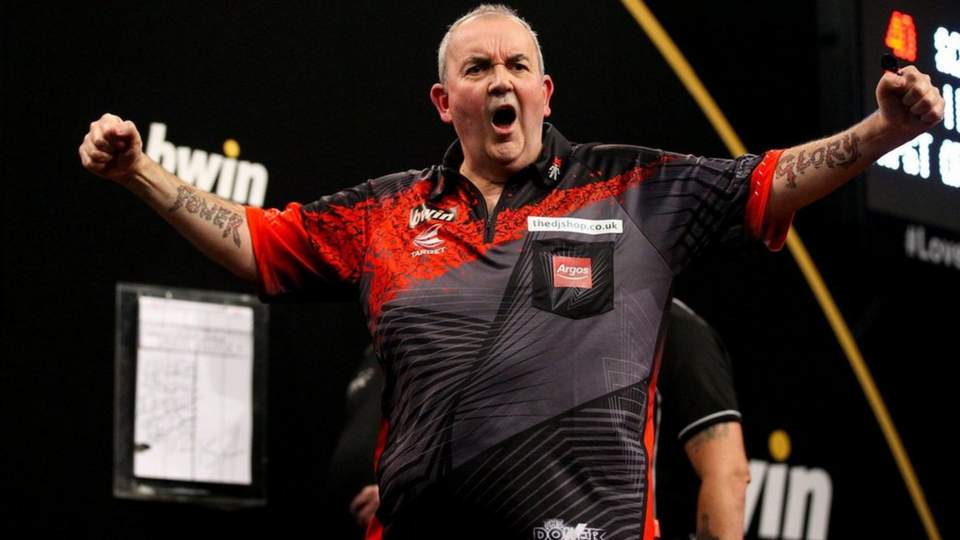 Watch World Seniors Darts Championship LIVE: Phil Taylor & Les Wallace ...