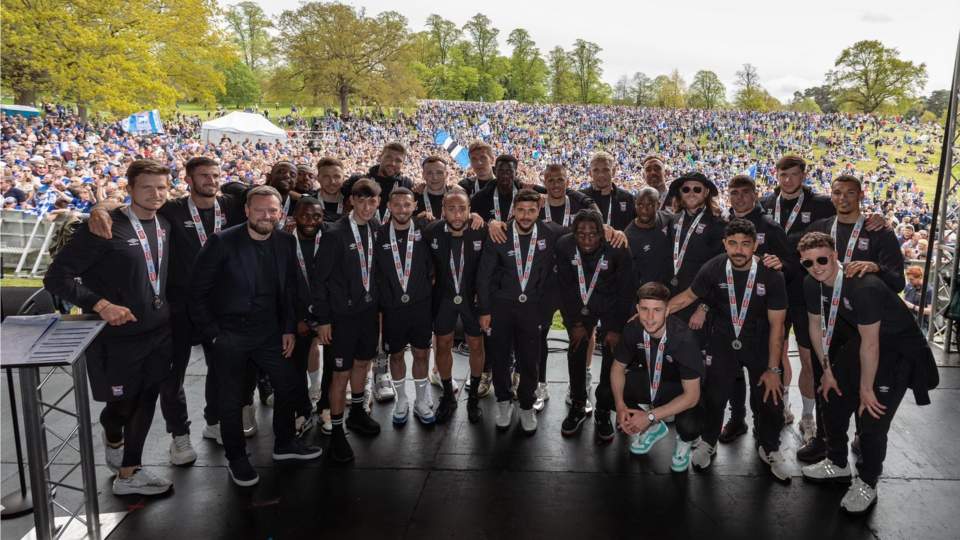 Fans and players celebrate Ipswich Town promotion at Christchurch Park ...