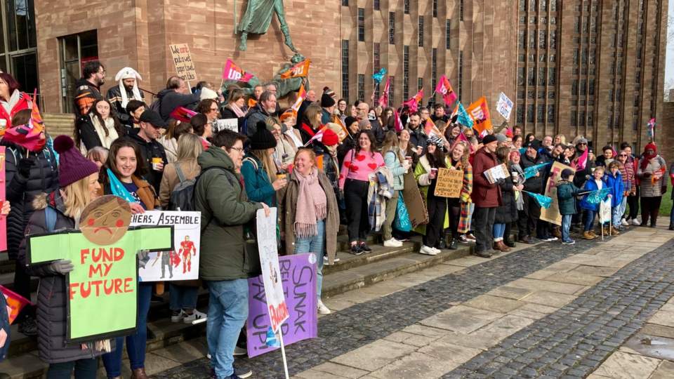 As it happened: Teachers, doctors and Tube staff walk out in biggest ...