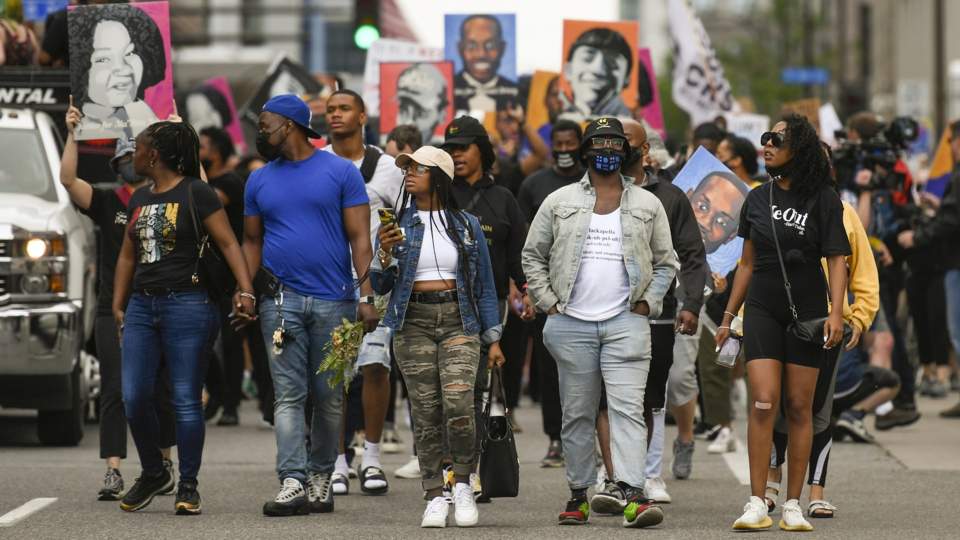 As it happened: George Floyd: Biden praises family after White House ...