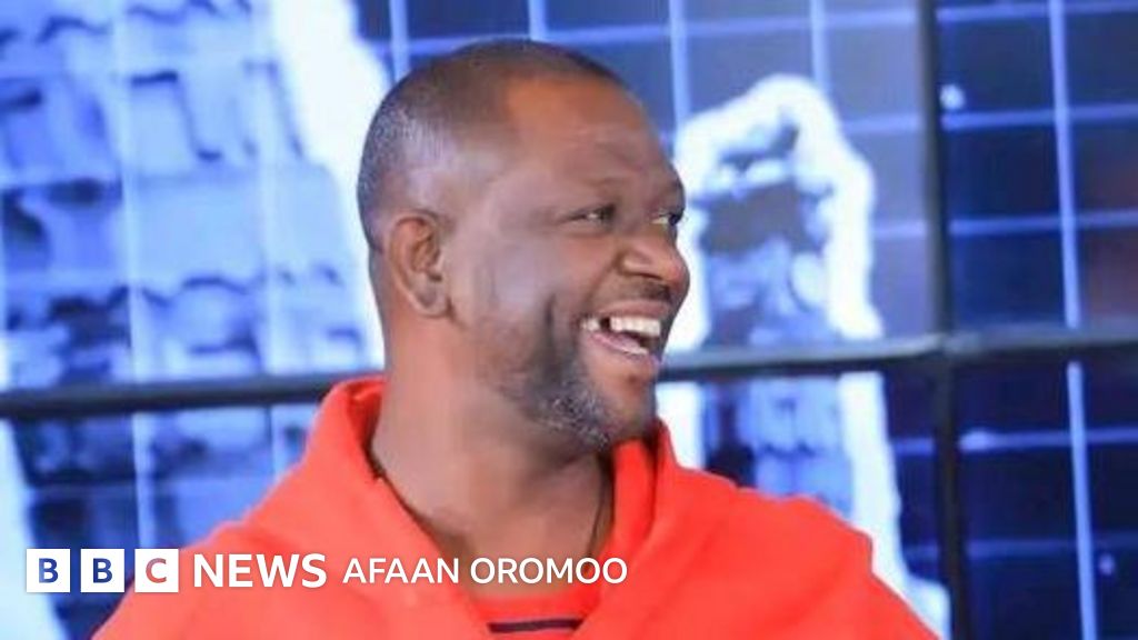 Artist Natsaannat Warqinaa du'aan addunyaarraa boqote - BBC News Afaan Oromoo