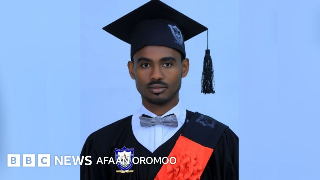 Gumaata Kaampaasii 10: Kaayyoo ofii dagannaan, soogidda bishaan ...