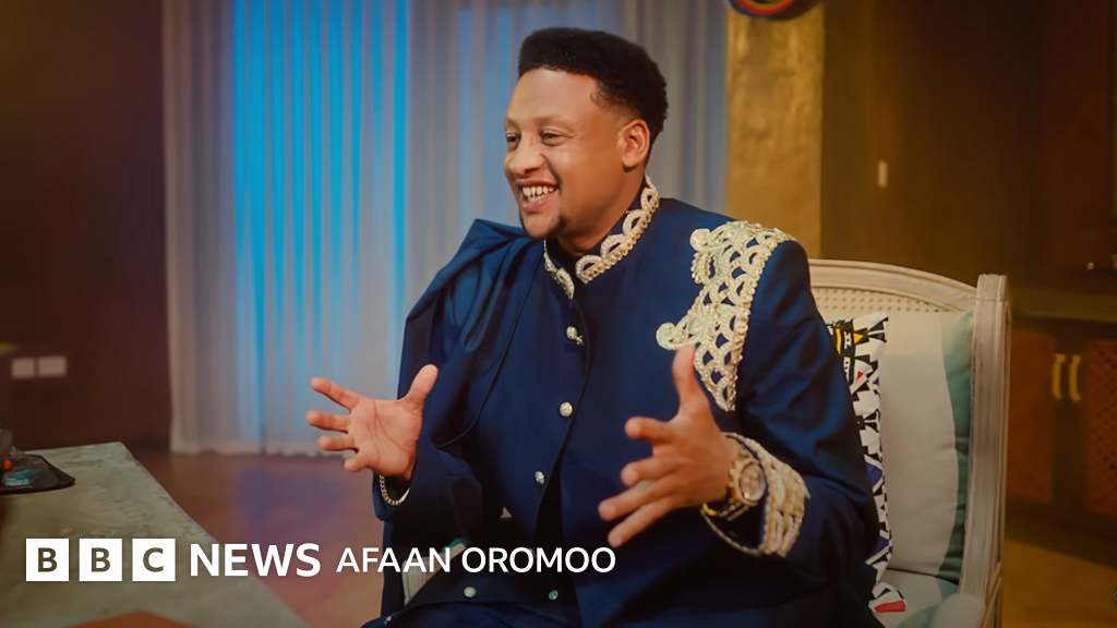 Waa'ee 'Diggaa Saaqoo' yeroon Yuniversitii turen sirbuuf murteesse ...