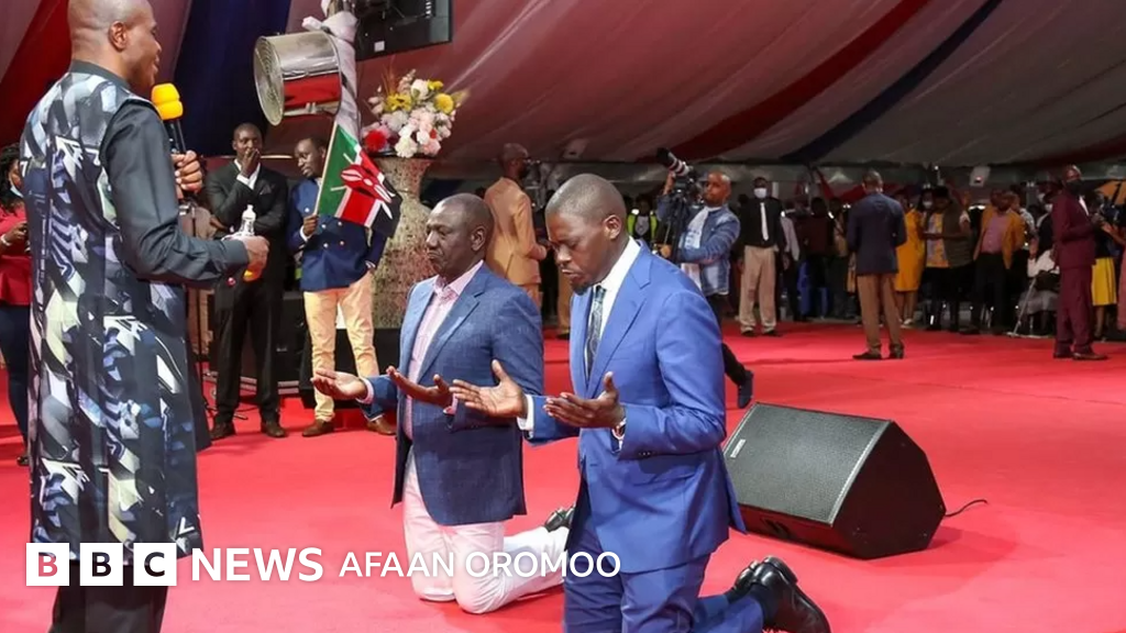 Amantiin akkamiin adeemsa siyaasaa W﻿iiliyaam Ruutoo irratti dhiibbaa ...