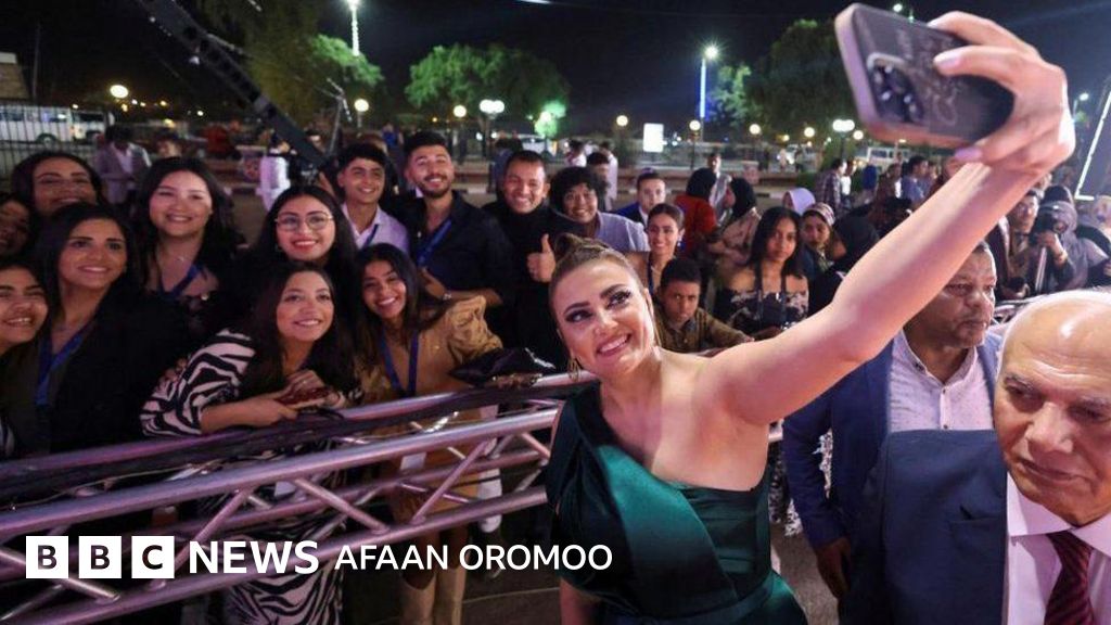 Suuraalee filatamoo torban kanaa ardii Afriikaa irraa - BBC News Afaan ...