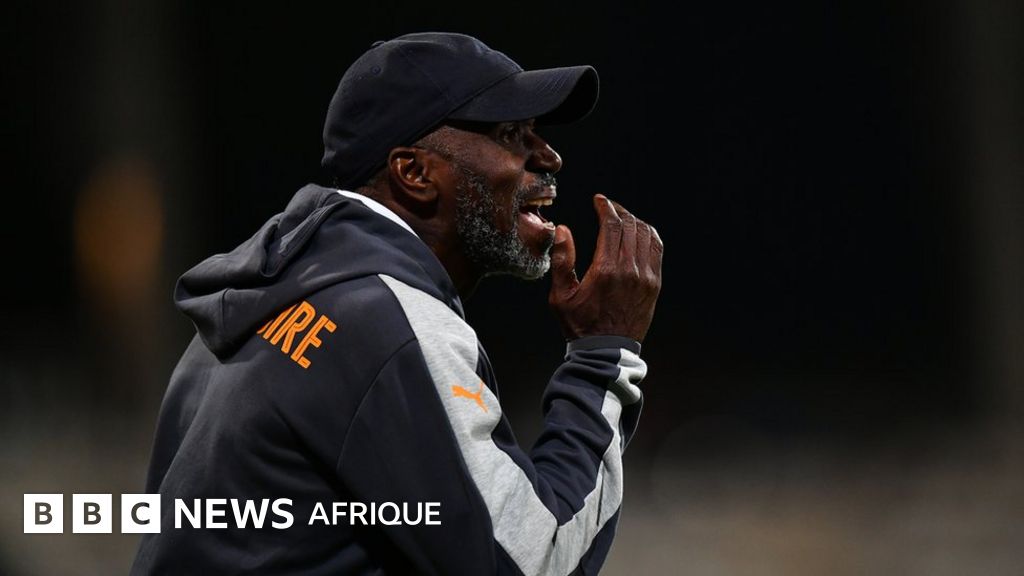 Ibrahim Kamara sélectionne Eric Bailly - BBC News Afrique