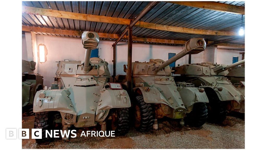 Importantes quantités d'armes découvertes en Algérie - BBC News Afrique