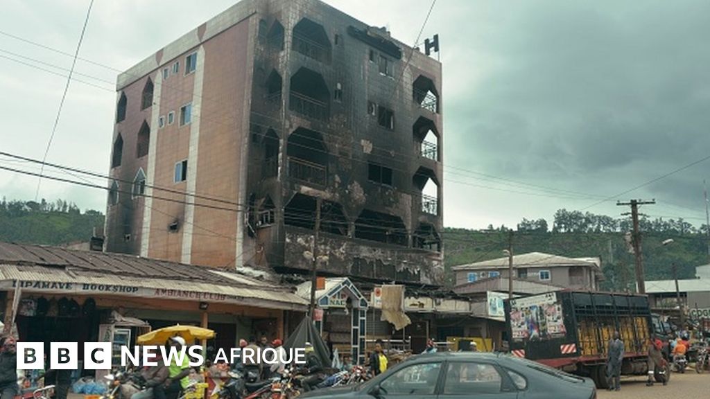 Cameroun : crise anglophone, réaction des évêques - BBC News Afrique