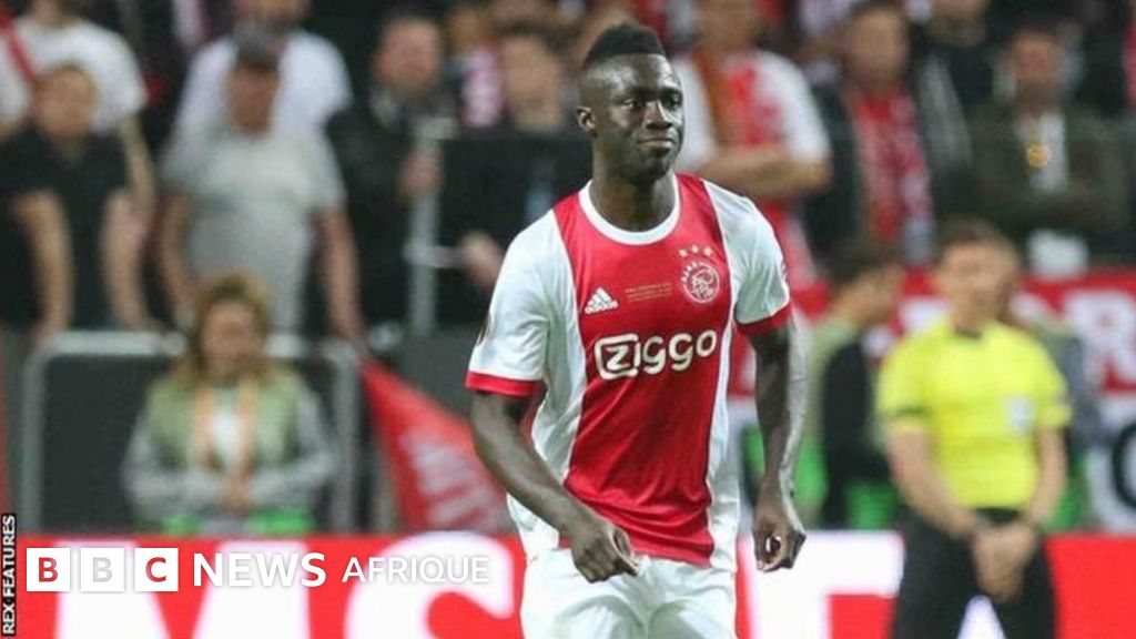 Football : Davinson Sanchez signe à Tottenham - BBC News Afrique