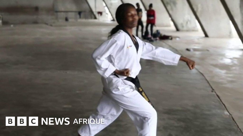 Thursdaline Peters est arbitre de taekwondo au Nigeria. - BBC News Afrique