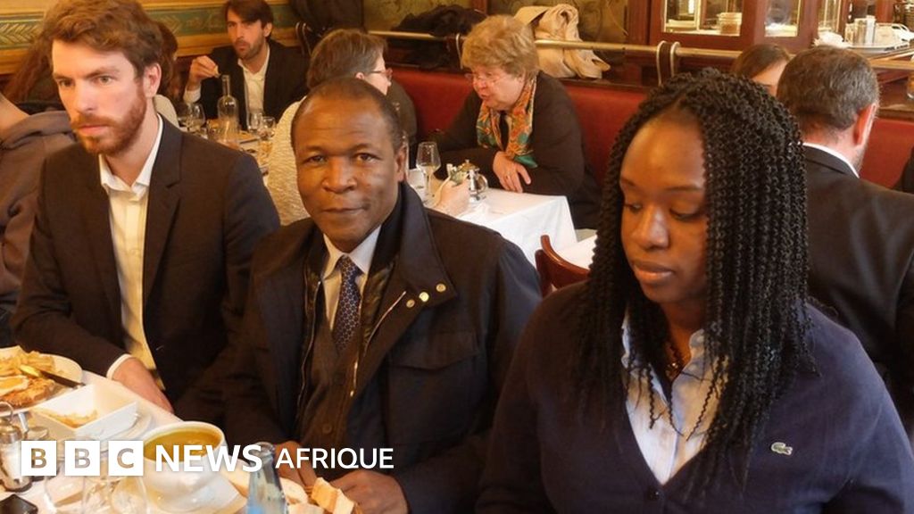 François Compaoré laissé en liberté - BBC News Afrique