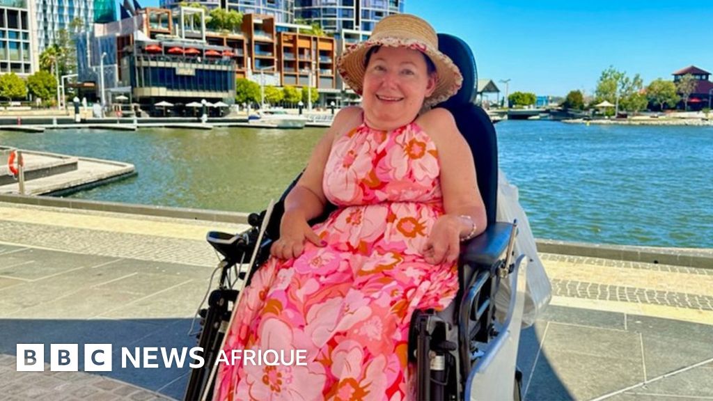 Handicap et sexualité : Elle engage un homme pour avoir des relations sexuelles pour la première ...