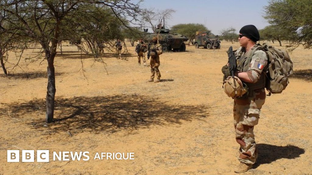 Mali : 5 djihadistes tués - BBC News Afrique Mali : 5 djihadistes tués - BBC News Afrique