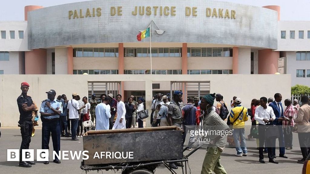Sénégal : la justice en grève de 72 heures - BBC News Afrique