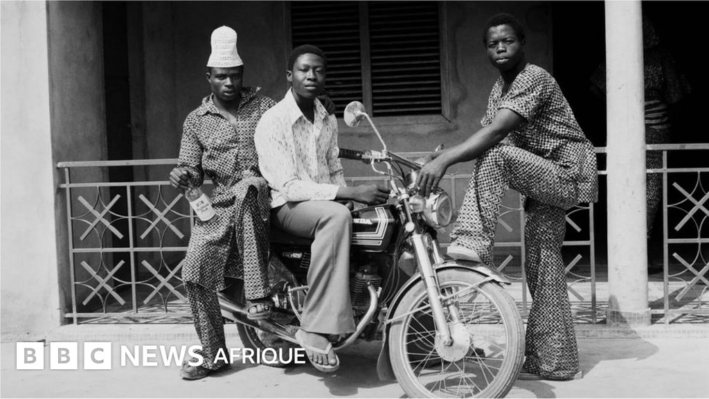 Photographie : de fierté dans l'Afrique des années 1960 et 1970 - BBC News Afrique