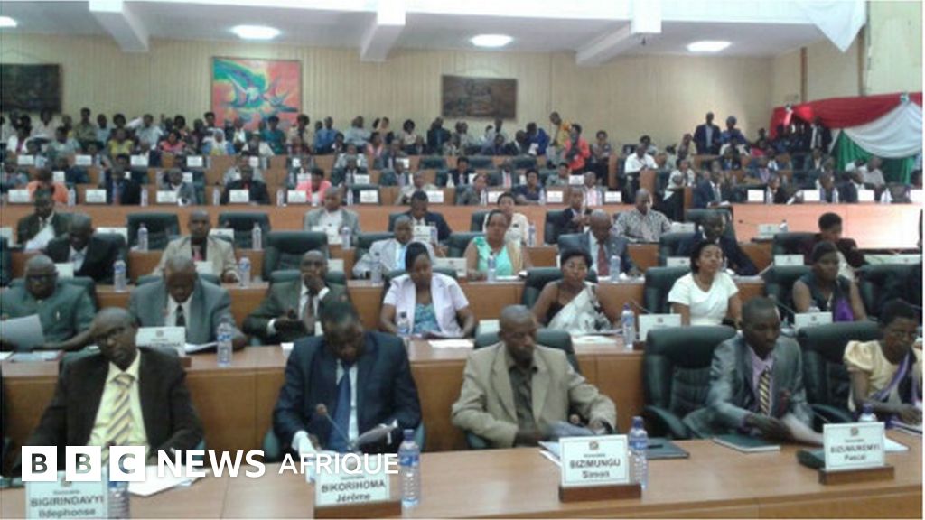 Burundi : les députés votent le retrait de la CPI - BBC News Afrique