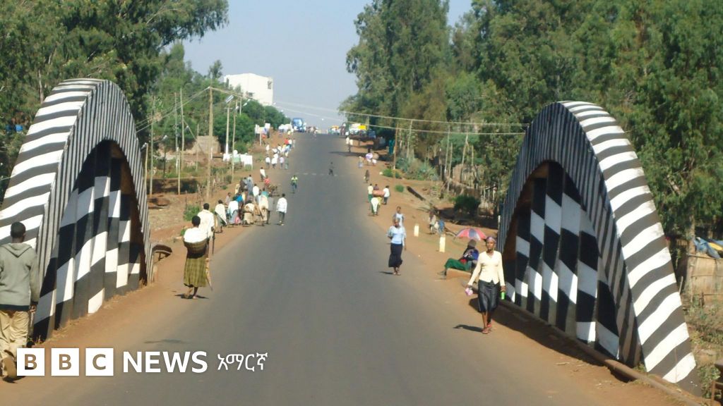 በፍኖተ ሰላም በተፈጸመ ጥቃት ቢያንስ 25 ሰዎች ሲገደሉ ከ50 በላይ መቁሰላቸው ተገለጸ - BBC News አማርኛ