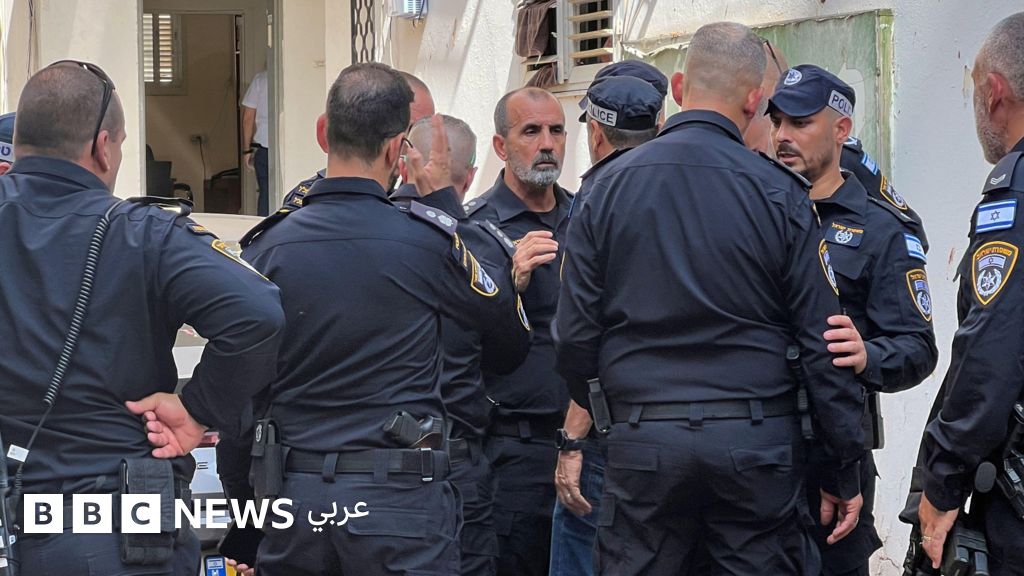 حرب غزة عملية طعن شمال تل أبيب تُخلّف ستة جرحى، اثنان منهم بحالة حرجة