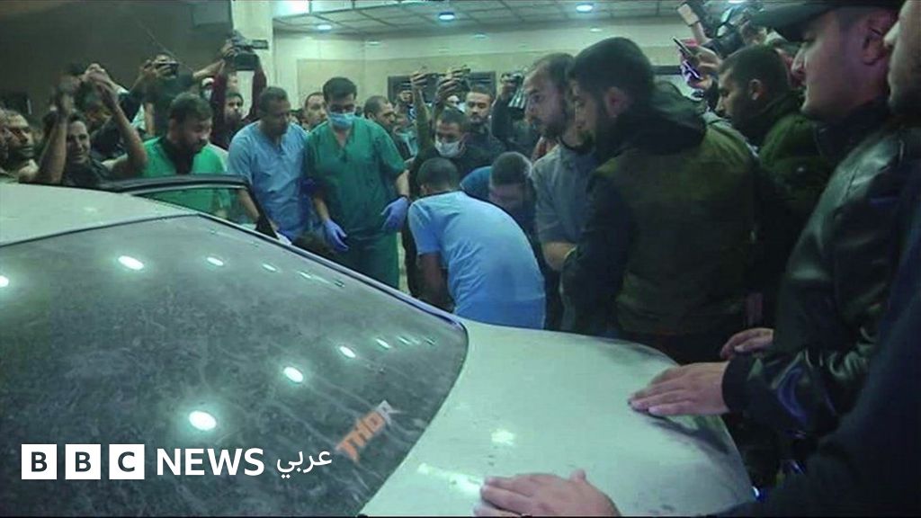 حرب غزة مراسل بي بي سي يقول إن الحياة تغلق أبوابها في وجهي Bbc News عربي
